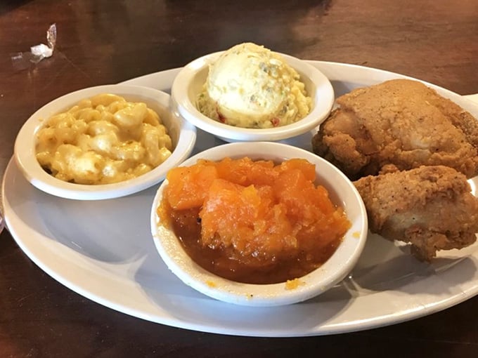 Mac and cheese, potato salad, and candied yams—the supporting actors that deserve their own Oscar. Sweet meets savory in perfect harmony.