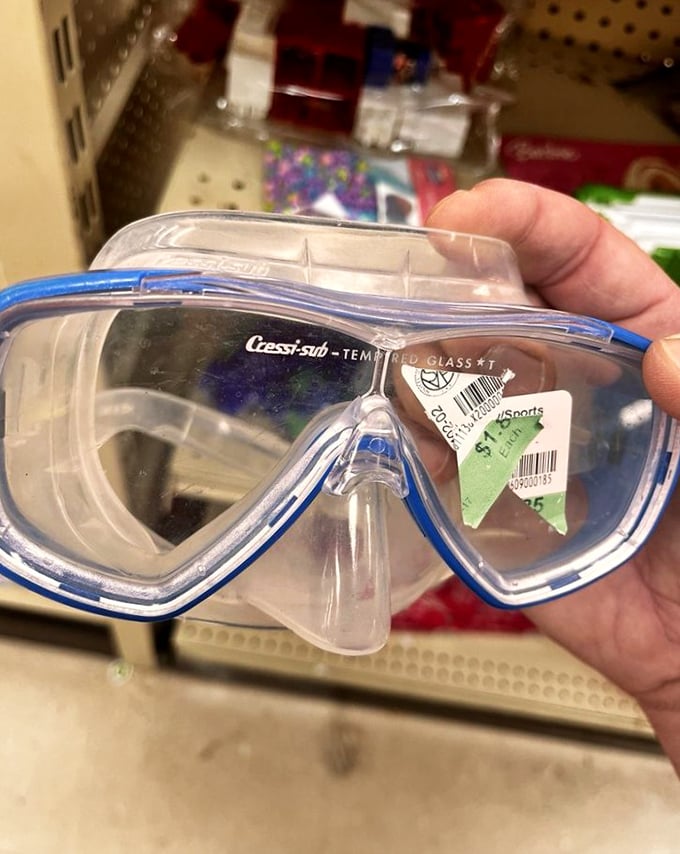 A Cressi snorkeling mask waiting to explore Missouri's lakes – because adventure comes in unexpected packages.