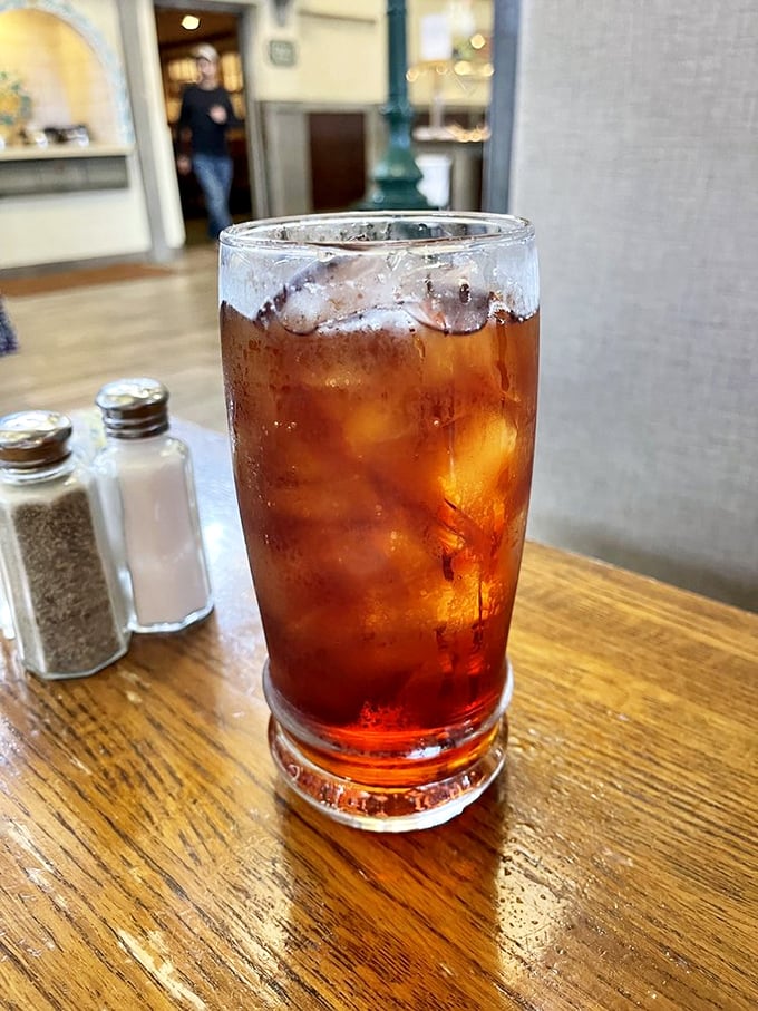 Sweet tea in California? At Hodel's, this glass of amber perfection brings Southern comfort to Central Valley dining.
