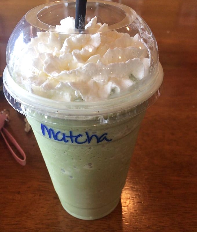 Their matcha shake brings all the folks to the yard – a creamy green oasis that somehow feels both indulgent and virtuous.