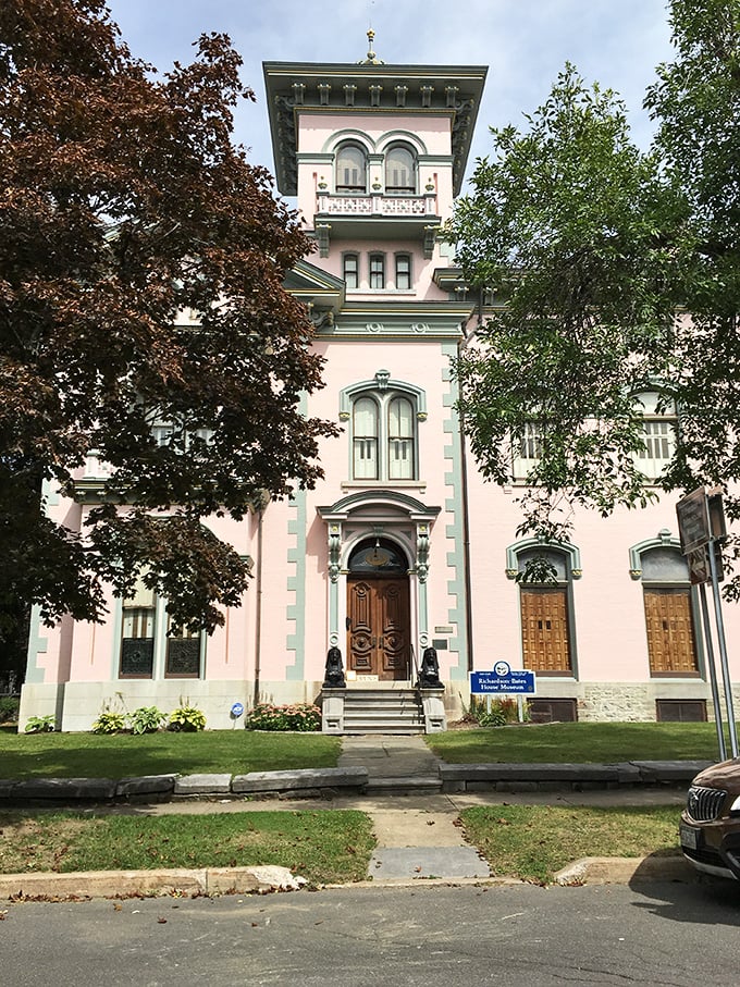 The Richardson-Bates House Museum showcases Victorian splendor with its ornate tower and detailed trim—architectural eye candy from a sweeter time.