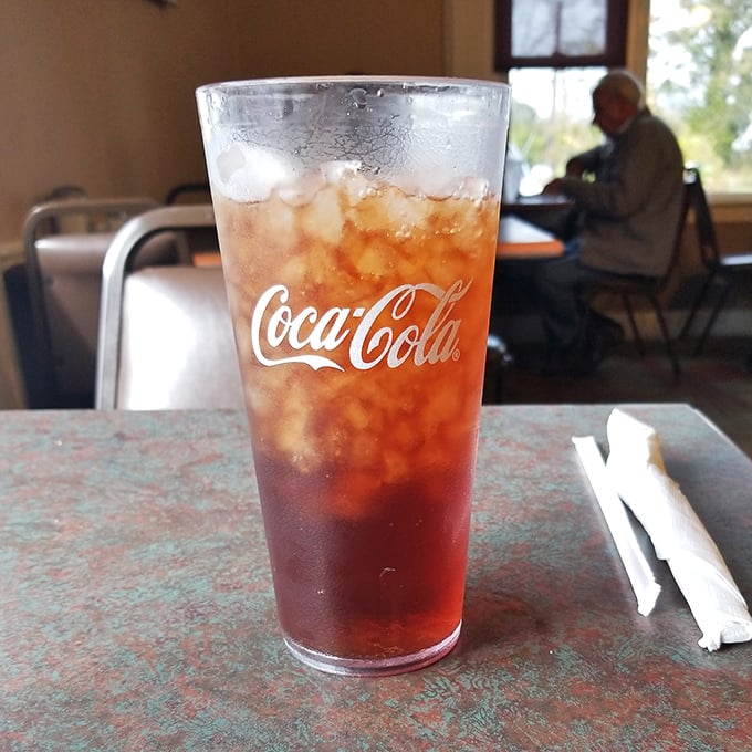 A properly served sweet tea—so refreshing it makes you understand why Southerners consider it the "house wine" of the region.