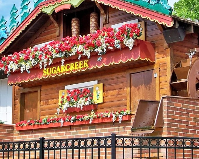 Vibrant flowers cascade from the clock's facade, because if you're going to build the world's largest anything, you might as well dress it up nicely.