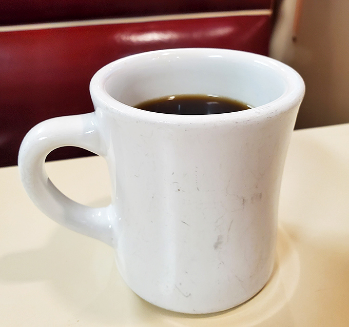 That first cup of joe hits different when it's served in a proper diner mug with endless refills.