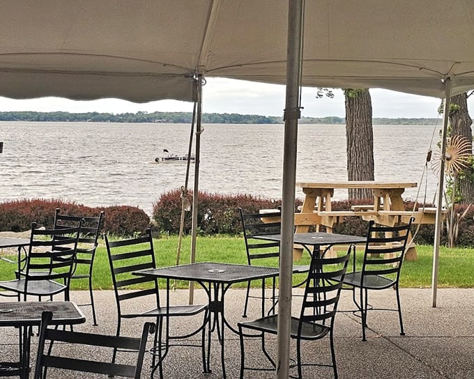 Lake views and outdoor seating—because sometimes the only thing that can improve perfect food is perfect scenery to match.