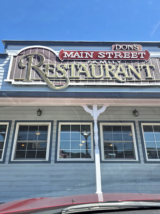 Coastal diners have that special magic where ocean air makes every single bite taste even better.