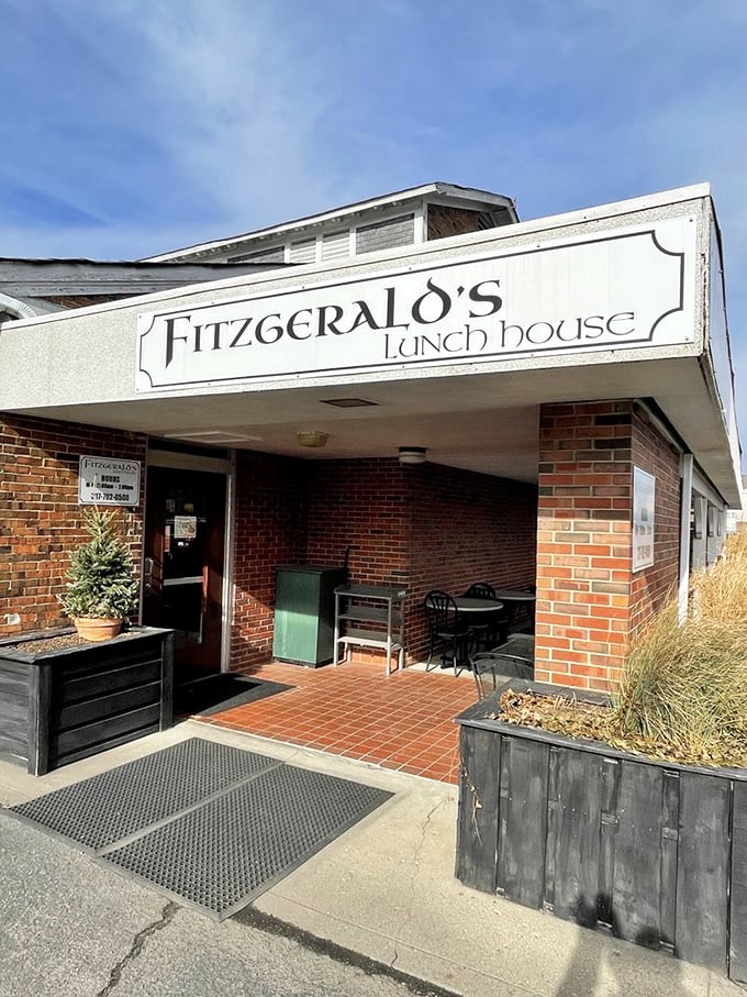 Lunch house legend! Fitzgerald's unassuming brick exterior and simple patio seating hide one of Indianapolis's best-kept sandwich secrets.