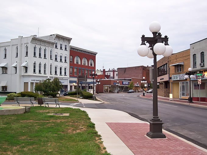 College town energy meets senior-friendly prices in this perfectly balanced Pennsylvania community.