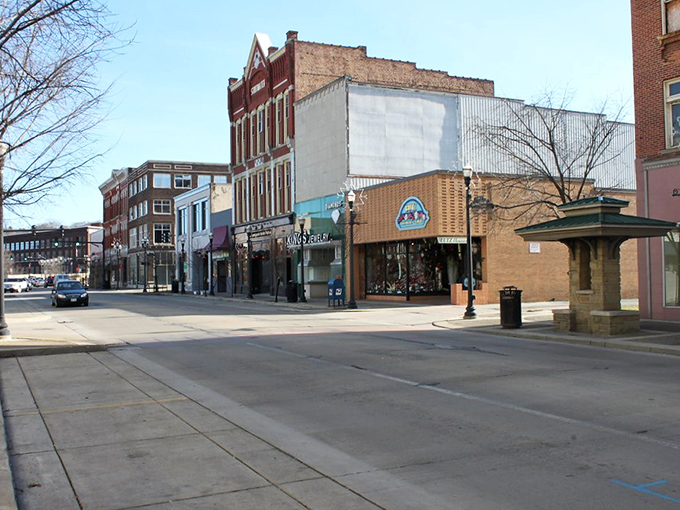 New Castle's main drag looks like the setting for every heartwarming small-town movie ever made.