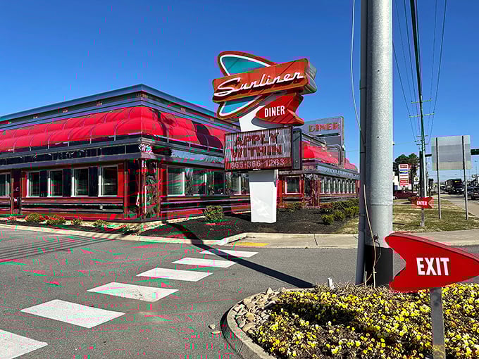 Chrome, red awnings, and burgers that shine brighter than this dazzling 1950s-inspired exterior.