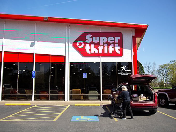 SuperThrift's bright white building with punchy red accents practically screams "Bargains inside!" to passing traffic.