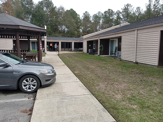 Simple, sturdy, and surrounded by nature—Turner-Duvall offers retirement living that focuses on what really matters.