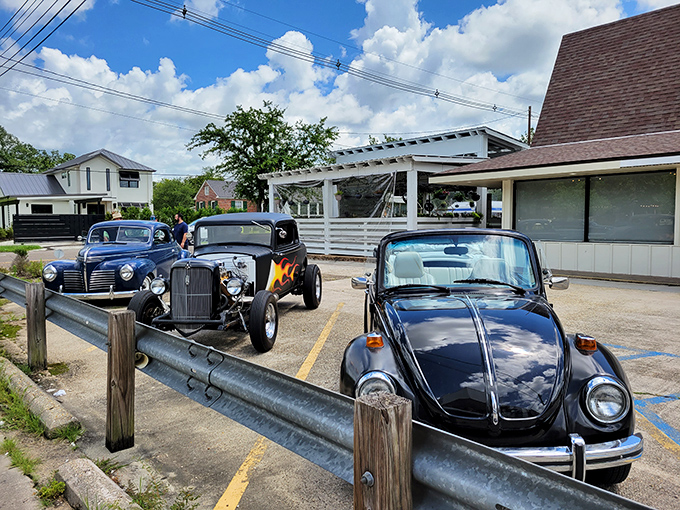 Classic cars and classic pizza – Milan's outdoor seating area feels like the best backyard party you've ever crashed.