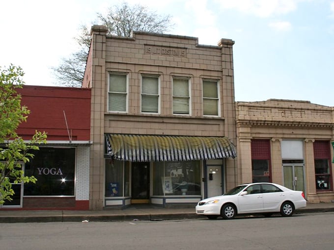 River town resilience shines through architecture that has weathered decades of Delta seasons.