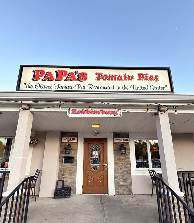 Papa's charming entrance hints at the century-old pizza traditions within. Some places improve with age – this is definitely one of them.