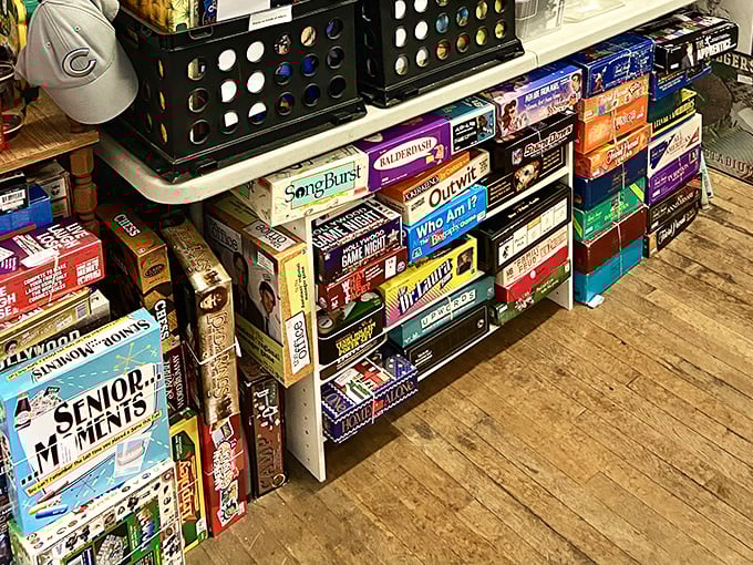 Family game nights before screens took over – these vintage board games promise laughter and competitive spirit without requiring a Wi-Fi password.