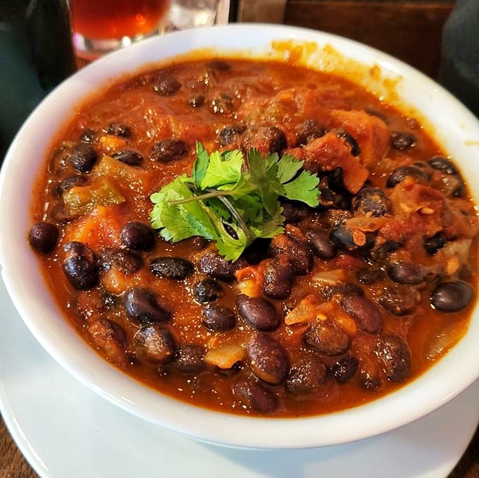 This black bean chili doesn't just satisfy vegetarians—it converts carnivores into people who say things like "I could totally be vegetarian."