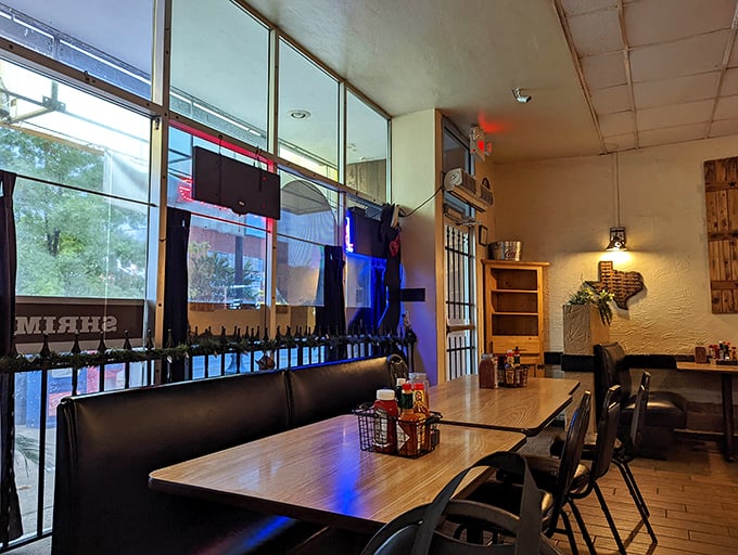 The dining area feels like your favorite uncle's den—if your uncle happened to be really good at grilling steaks.