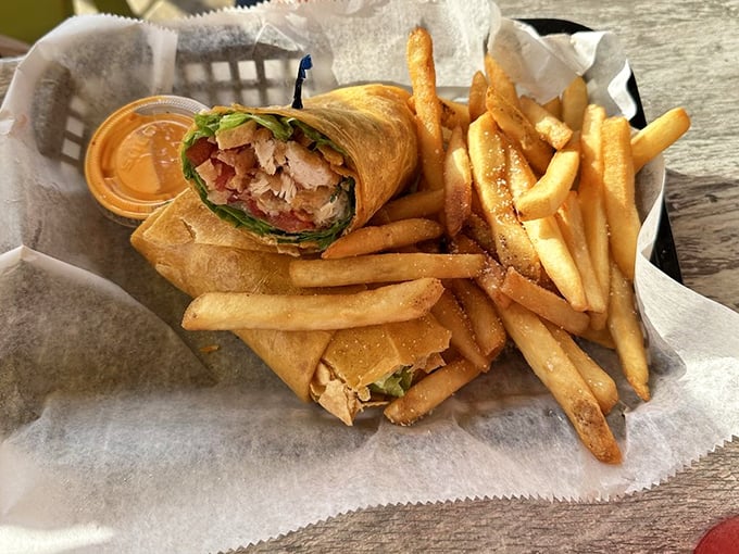 The firecracker wrap lives up to its name, packed with flavor that'll wake up every taste bud.