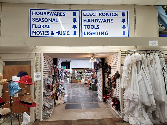 Follow the signs to your next great find. The directional markers are like a treasure map leading to housewares, electronics, and seasonal surprises.
