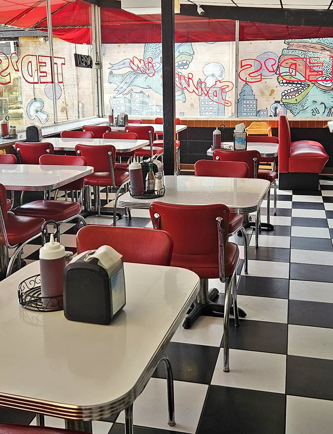 Empty tables waiting for the lunch rush—each one a stage where countless New Orleans food memories have been made over decades.