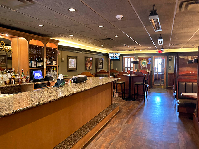 The bar area strikes that perfect balance between "neighborhood watering hole" and "family restaurant"—welcoming without being too rowdy.