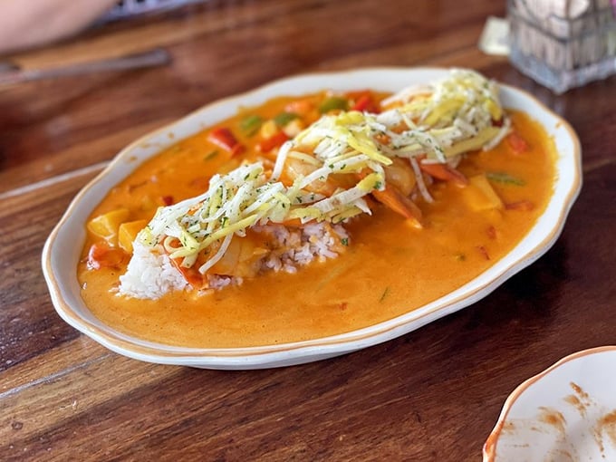 Shrimp bathed in sauce over rice—sometimes the best dishes are the ones that let quality ingredients do the talking.