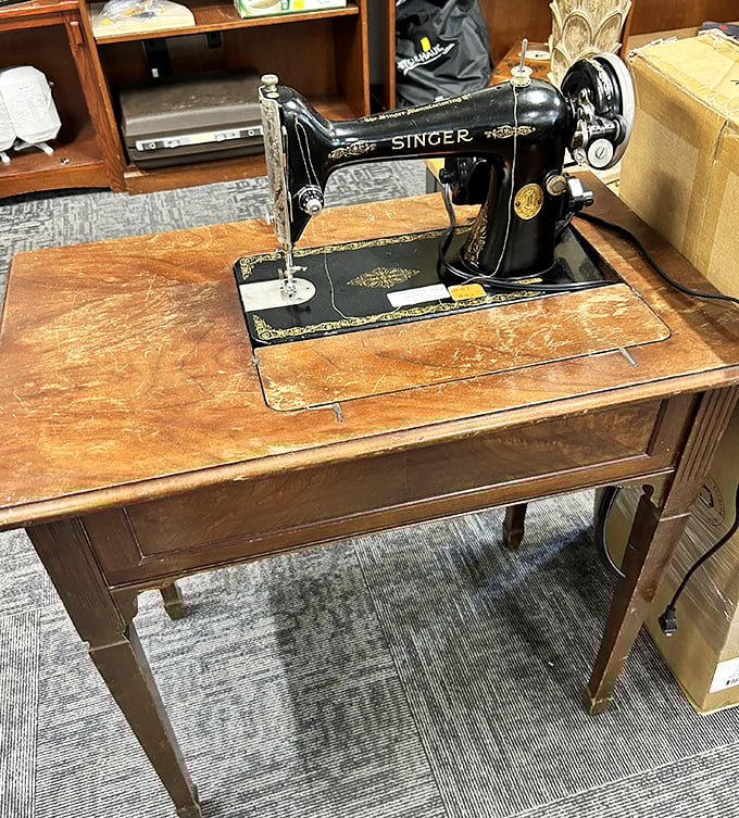 This vintage Singer isn't just a sewing machine—it's a time machine to when things were built to last generations, not just warranty periods.