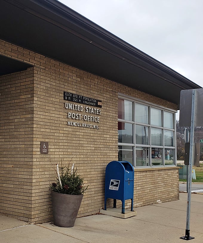 Even the post office in New Glarus maintains a certain dignity. Letters mailed from here should really come with a Swiss postmark.