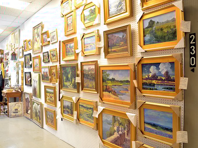 A gallery wall that puts Instagram to shame. These landscapes capture Tennessee's natural beauty through countless artistic interpretations.