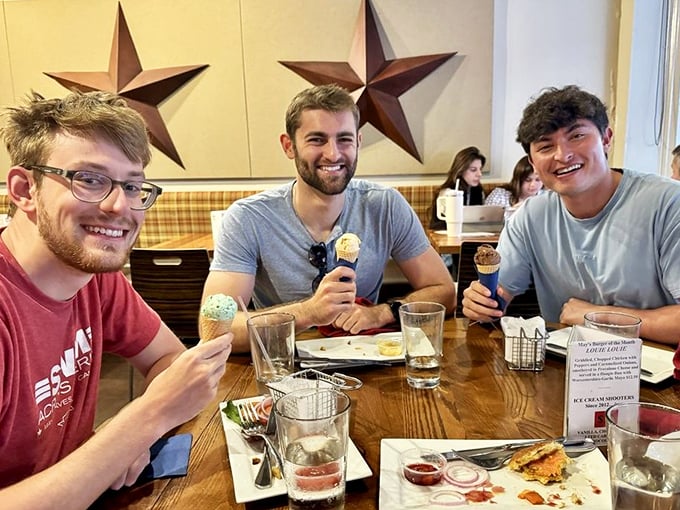 Happy faces and good food—the universal language of a meal well chosen and thoroughly enjoyed together.