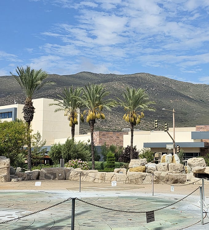 Shopping with a view? Those majestic mountains remind you that some things in life are free – unlike that discounted handbag you're eyeing.