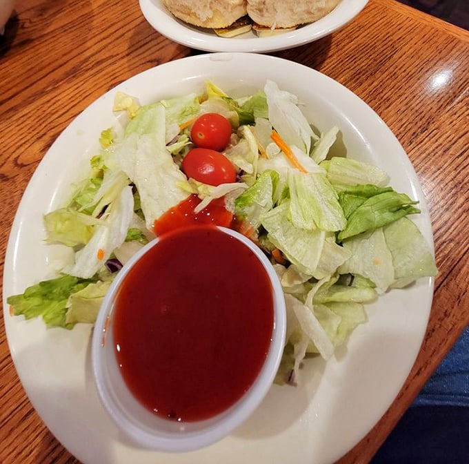 Even the salad looks friendly at McGarrey's. Those cherry tomatoes add pops of color like little edible ornaments on a lettuce tree.