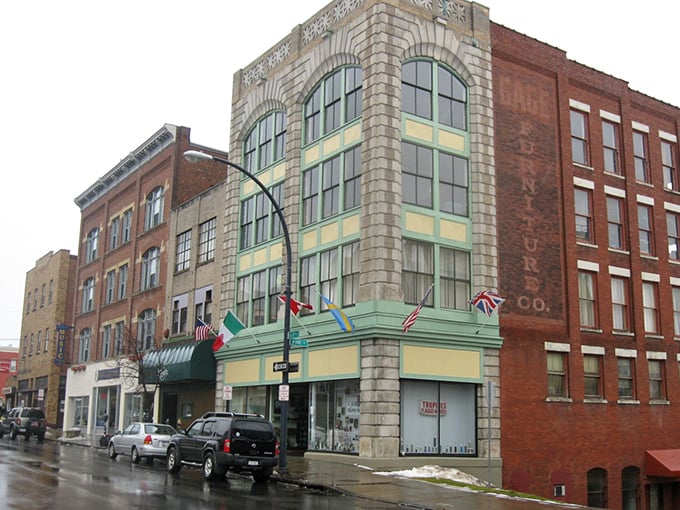 Jamestown's downtown streets invite leisurely strolls between affordable eateries that would make any food lover smile widely.