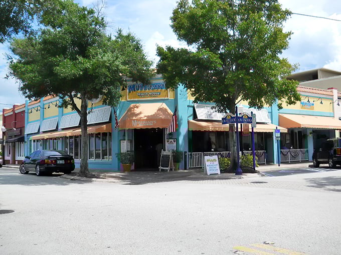 Small town, big personality! Stuart's charming streets are lined with enough local shops to keep your credit card warm for days.