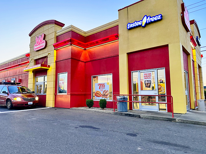 That classic fast-food architecture brings back memories of simpler times and satisfying comfort meals.