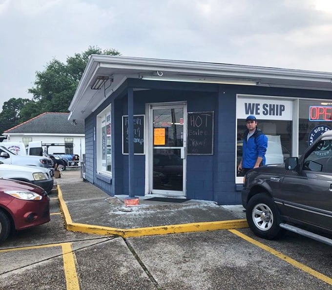 "We Ship" says it all – when you're confident enough to mail your seafood anywhere, quality speaks volumes.