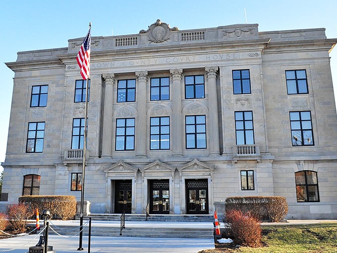 Downtown Hiawatha's historic buildings frame the perfect small-town shopping experience. Window shopping never looked so good!