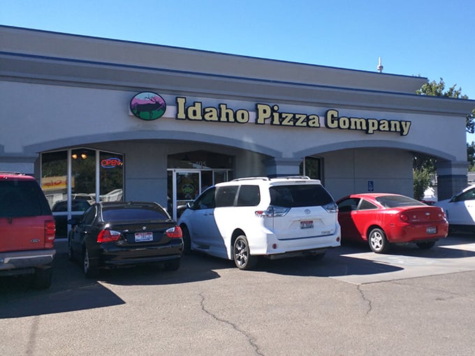 Simple, straightforward, and seriously good – Idaho Pizza Company lets its pies do the talking.