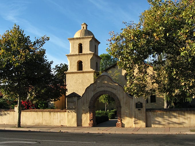 Ojai's mission-style buildings frame mountain views that make your heart skip. The kind of place where even the stoplights seem more relaxed.