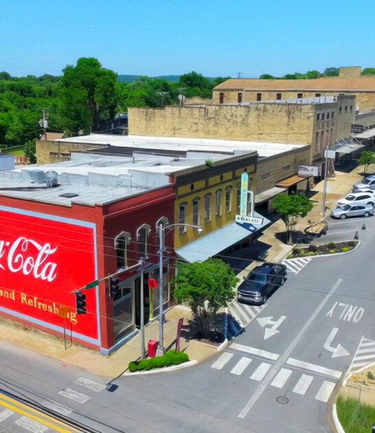 arkansas-town-daytrip-escape-FTR