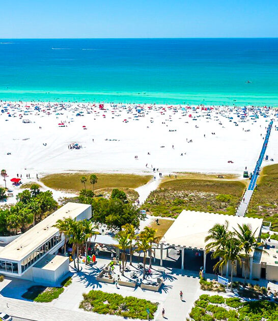 beach town florida weekend ftr