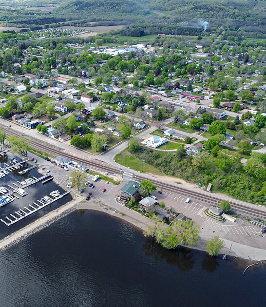 charming-wisconsin-river-town ftr