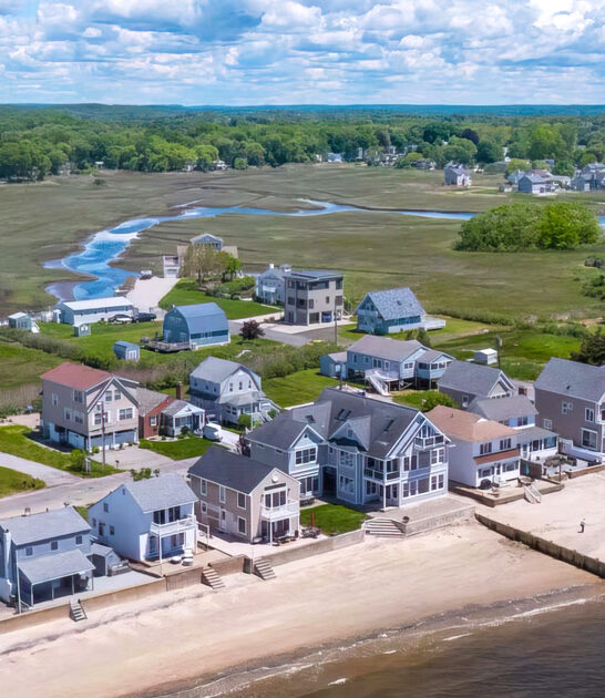 connecticut beach town dreamy ftr