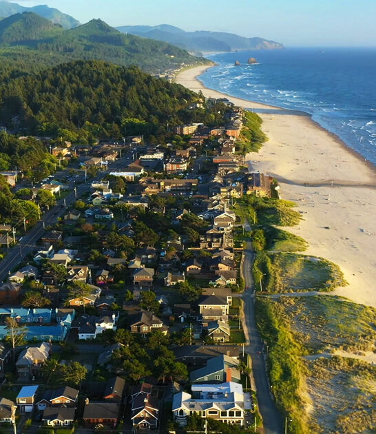 dreamiest photogenic towns oregon ftr
