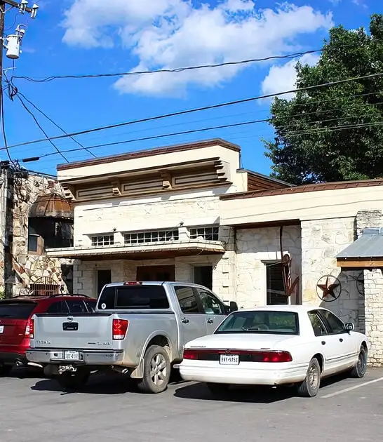dreamy historic texas town ftr