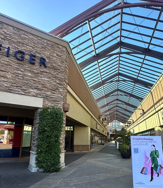 gigantic oregon whole outlet ftr