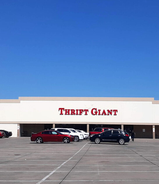 huge secondhand shop texas ftr