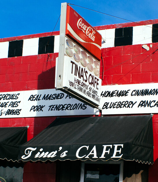 nebraska cinnamon roll restaurant ftr