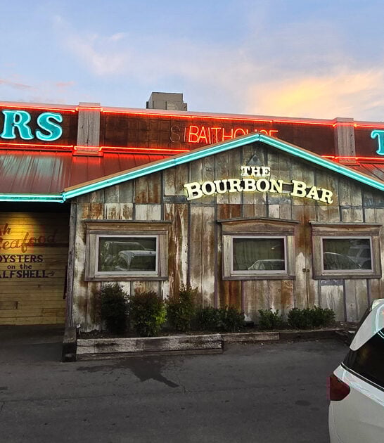 oklahoma cabin themed restaurant ftr